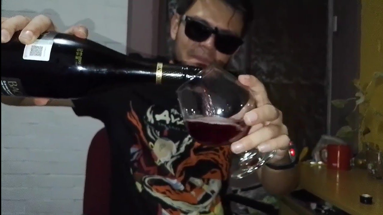 Vino tinto BACCO Tipo Lambrusco de Baja California. Cata y degustación. - YouTube