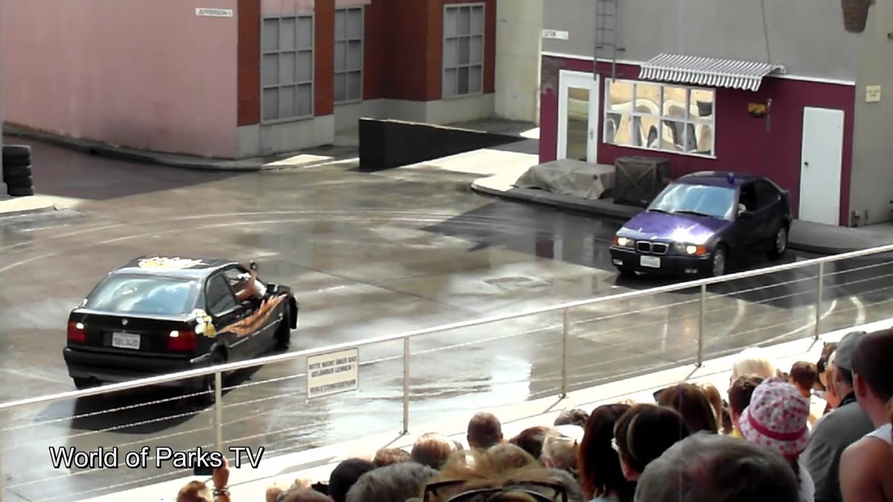 Movie Park Stunt Show 2013: Crazy Cops - The Action Stunt Show - YouTube