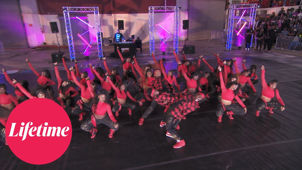 Bonus Scene: The Dancing Dolls' Hip Hop Routine (S5 Flashback) | Bring ...