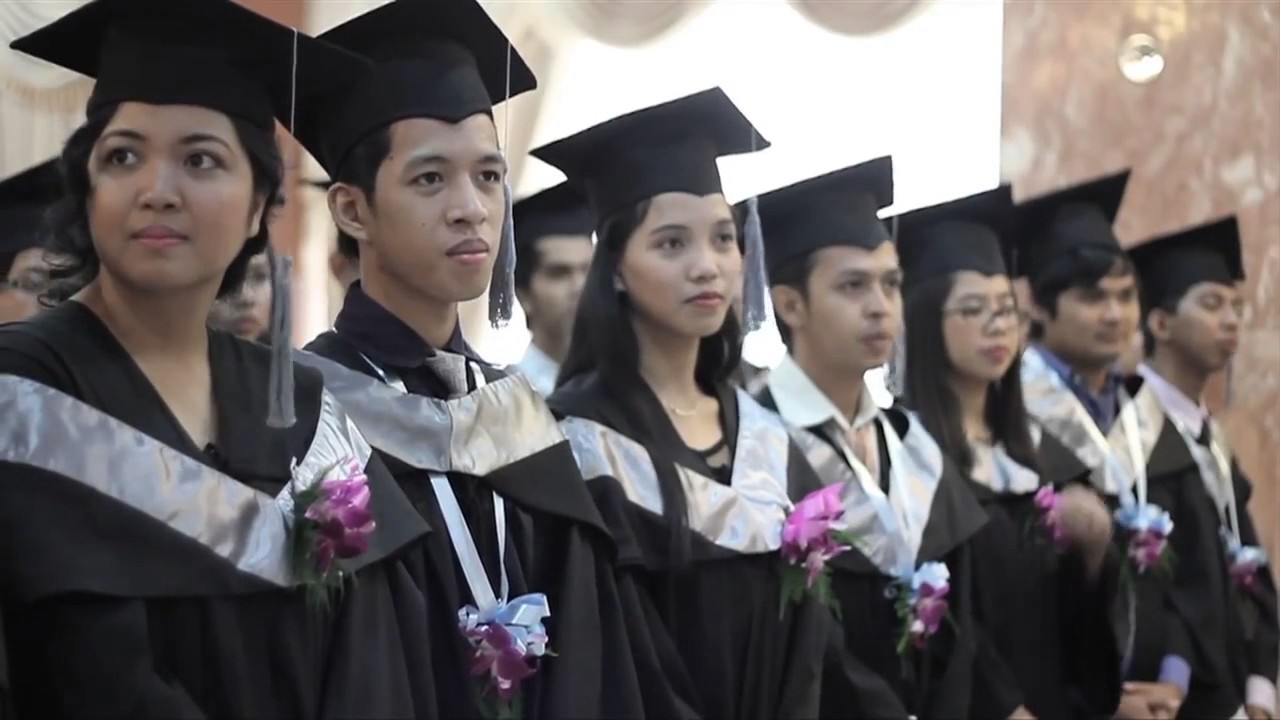 AMA Sta. Cruz Campus' 13th Commencement Exercises (April 2013) - YouTube