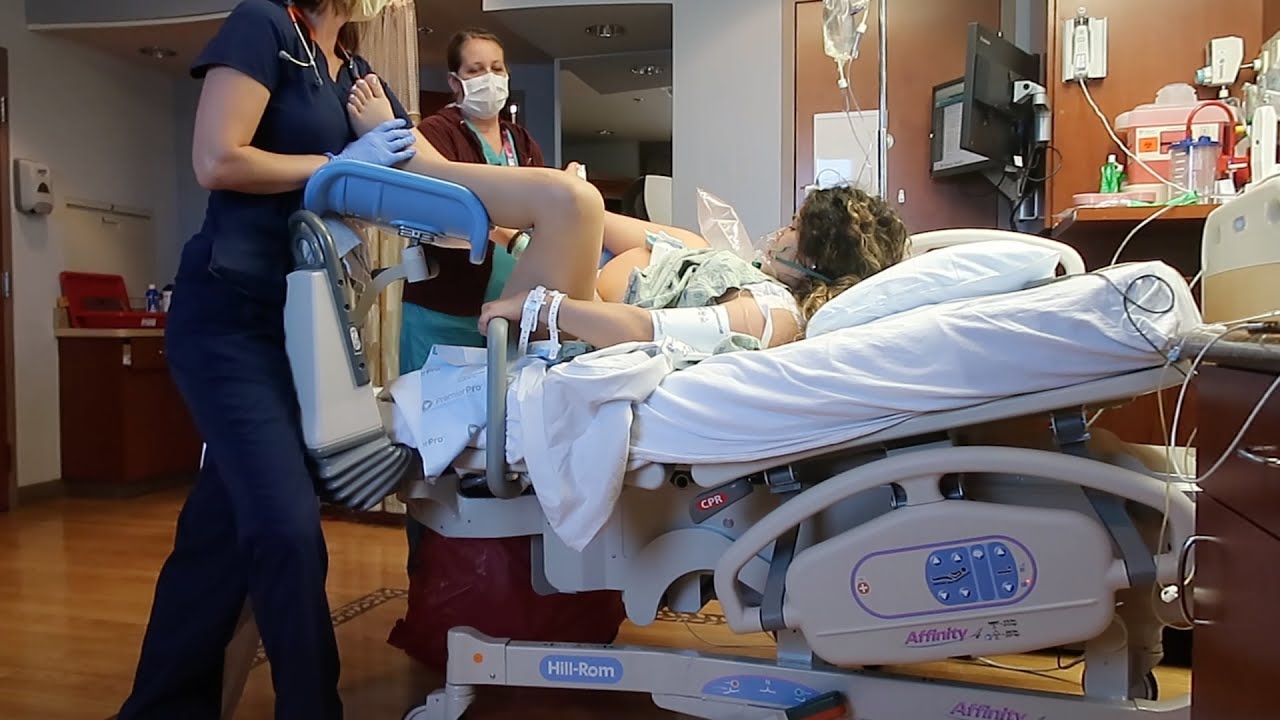 My Familia Labor and Delivery | Parto Natural - YouTube