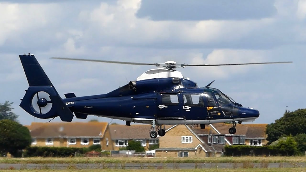 Army Dauphin Helicopter ZJ783 callsign Hammer 10 at Solent Airport ...