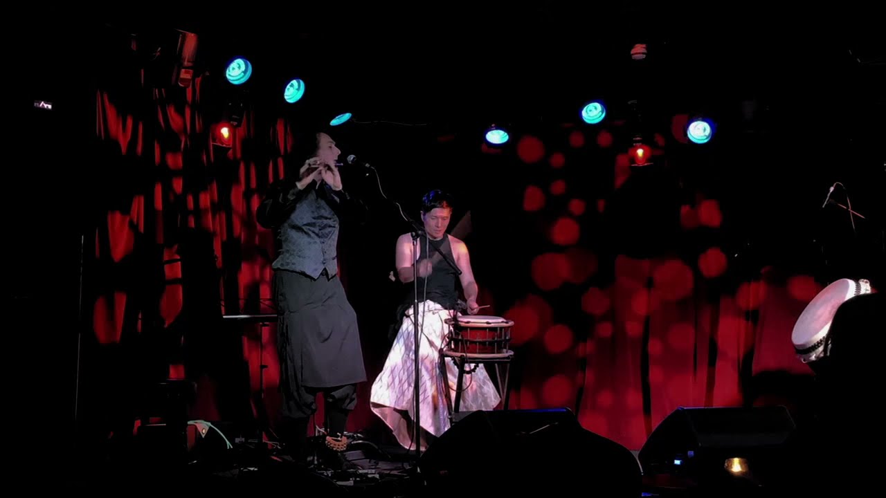 Zashiki Warashi (Taiko & Flute duo) playing "Shogun" at The Half Moon ...