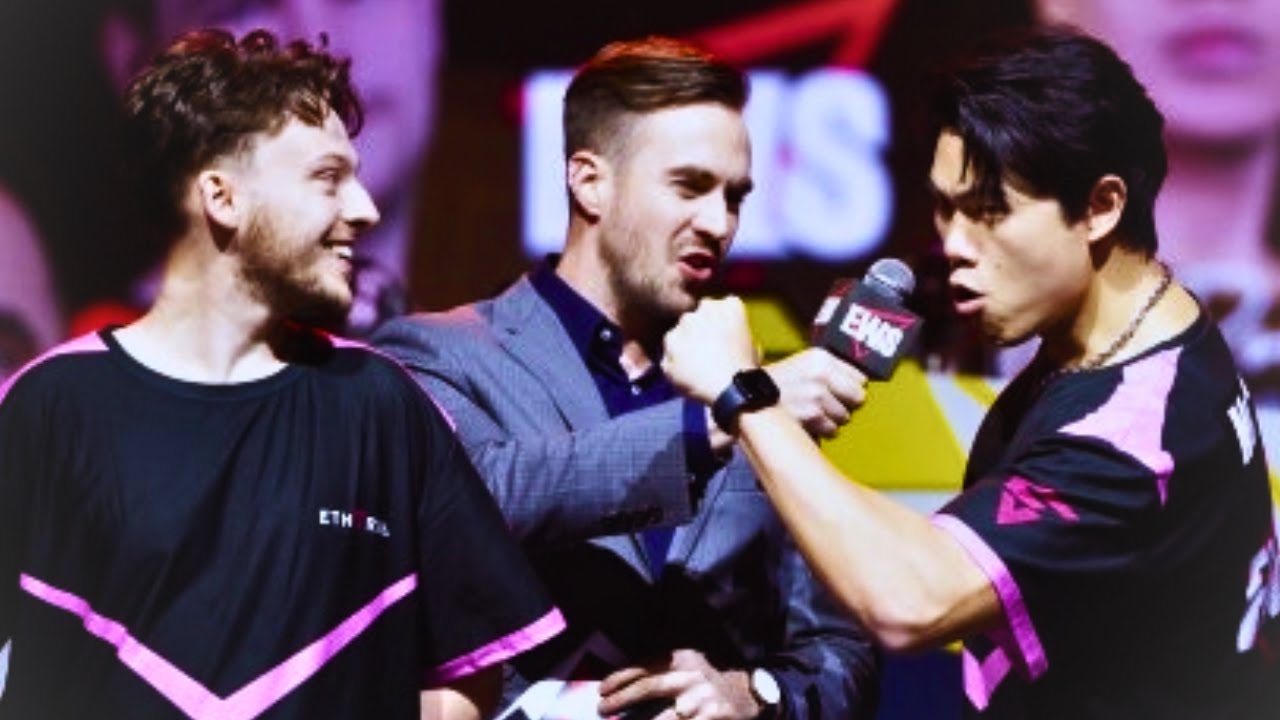 I Played My First Esports Tournament - YouTube