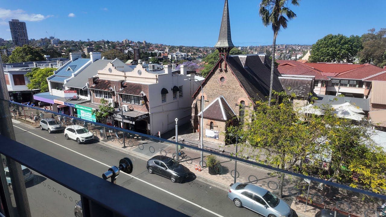 A walk to Kirribilli Markets and around some local streets. 4K - YouTube