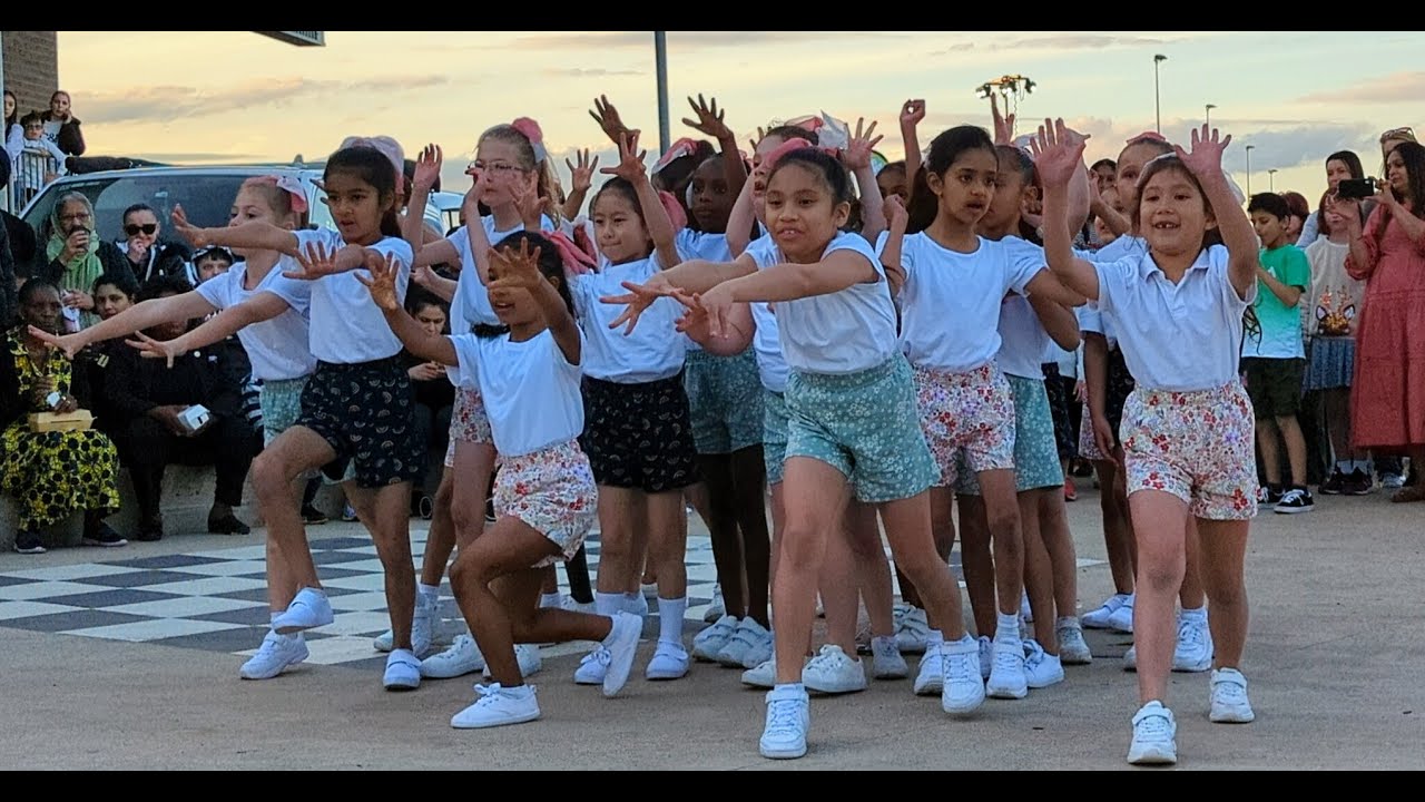 Oran Park Public School | kids video Art Showcase | Encanto Disney - YouTube