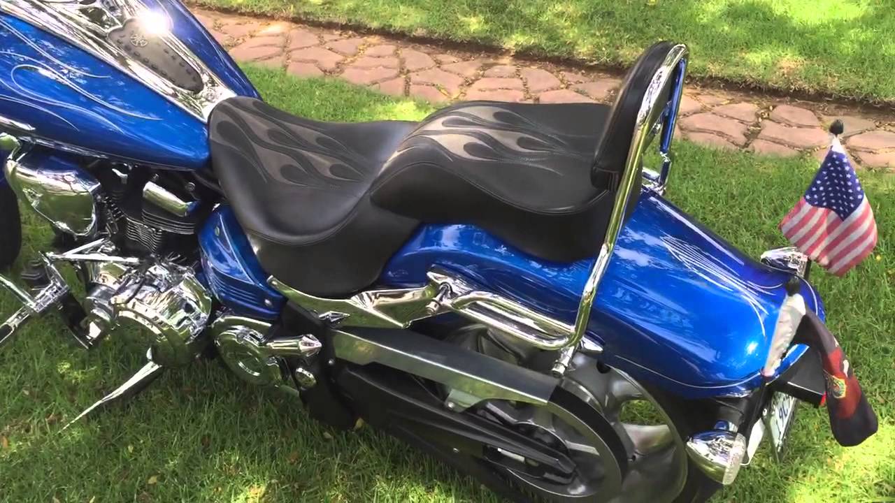 Yamaha Raider custom - YouTube