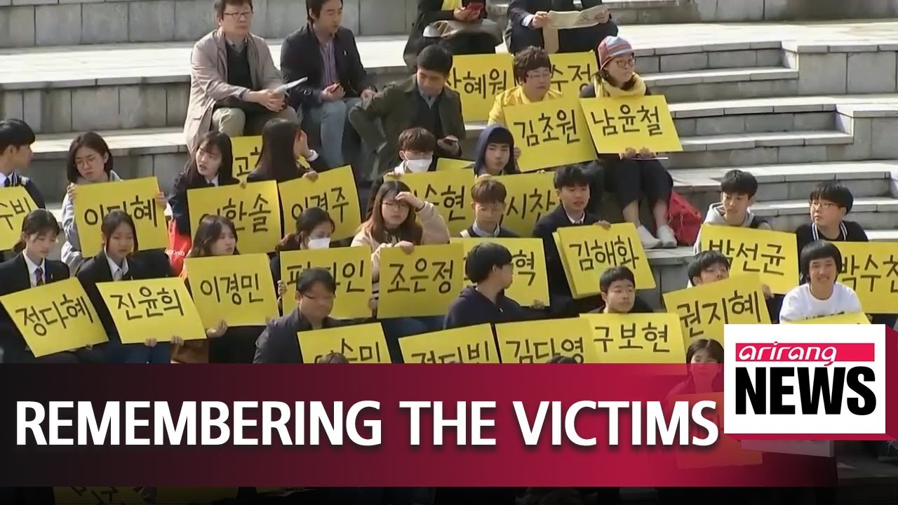 Memorials held nationwide for Sewol-ho ferry victims, marking fourth ...