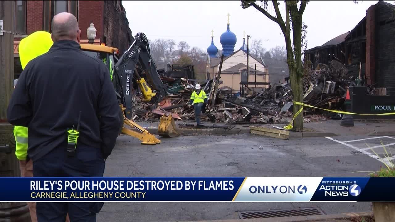 Riley's Pour House in Carnegie vows to reopen after devastating fire ...