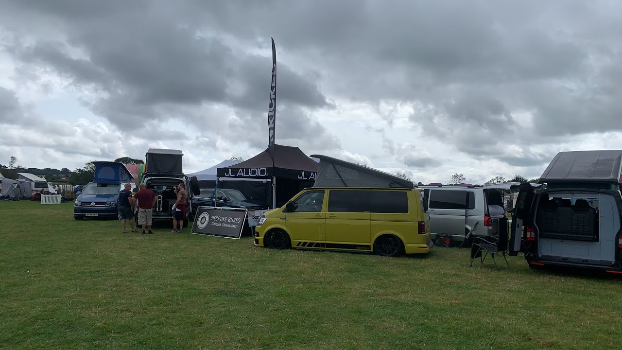 Vdub at the pub - YouTube