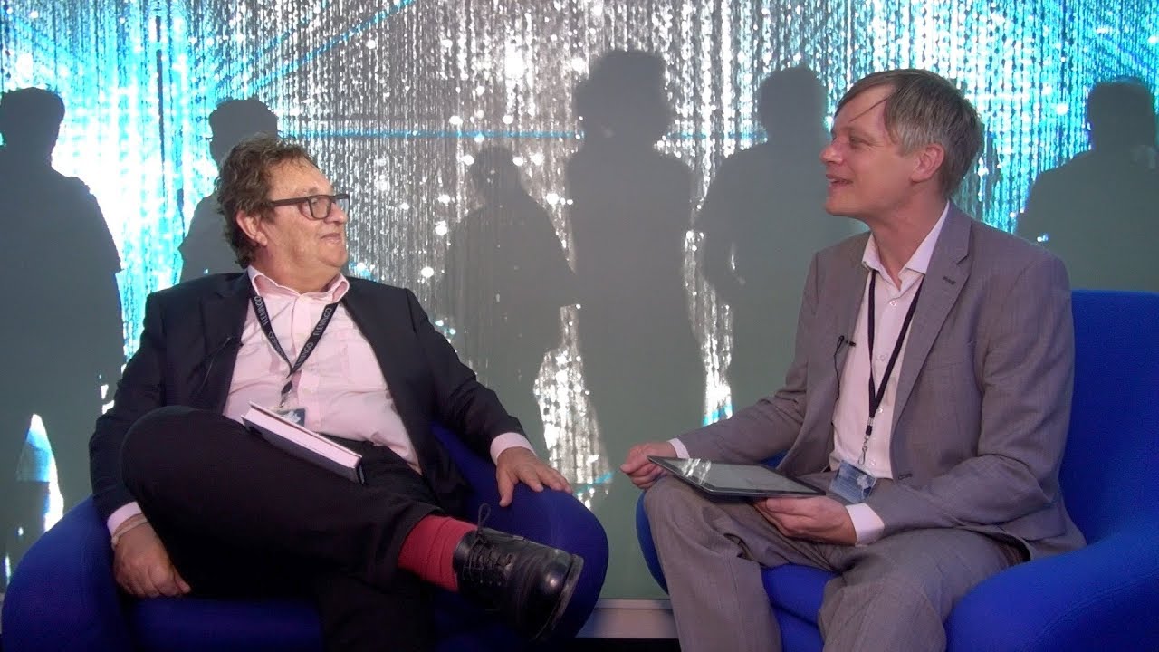 TRBusiness Interview: Paul Topping - 'The Whinging Pome' - YouTube