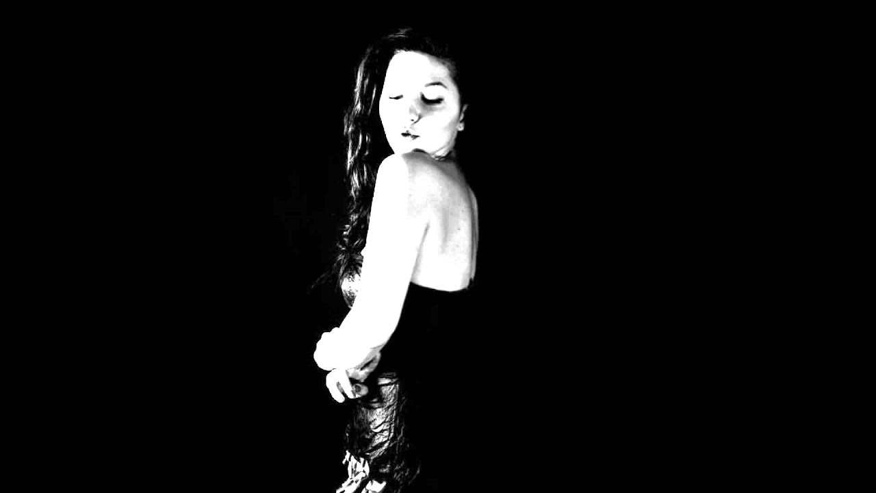 Teodora Calagiu - Mutrescu Luna - YouTube Music