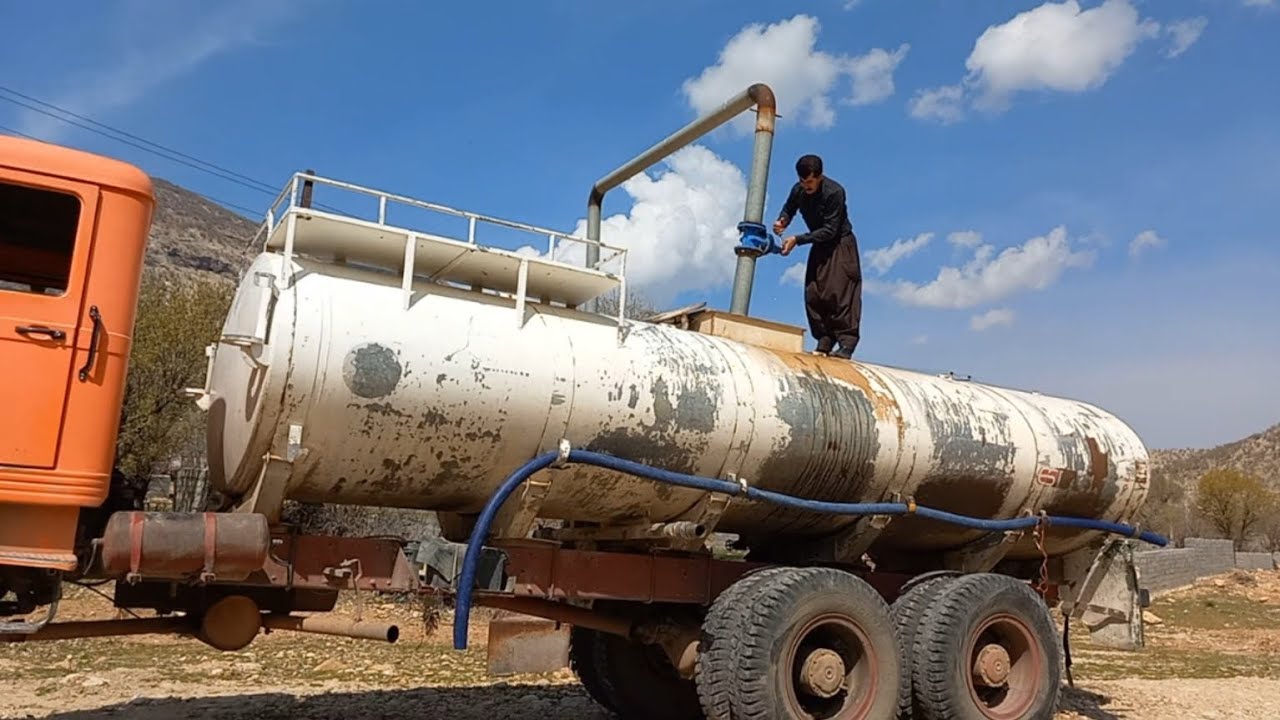 Water tanker truck, transport, drinking water to nomads,2024,truck driving tips - YouTube