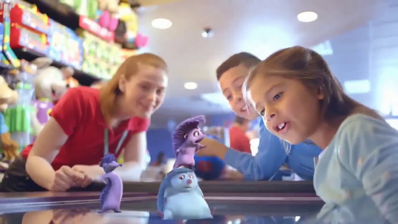 Chuck E. Cheese's TV Commercial, 'Ferdinand Finger Puppets' - YouTube