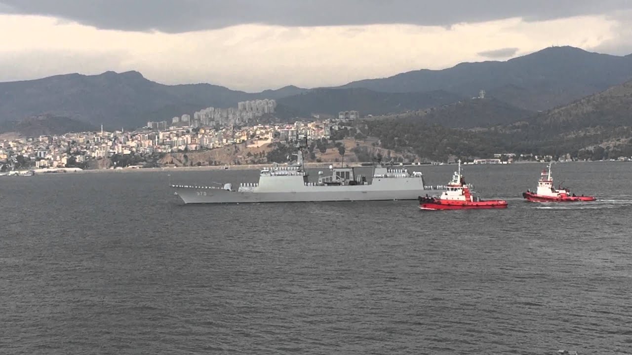 ROK Navy ship Kang Gam Chan departing Izmir 11 October 2015 - YouTube