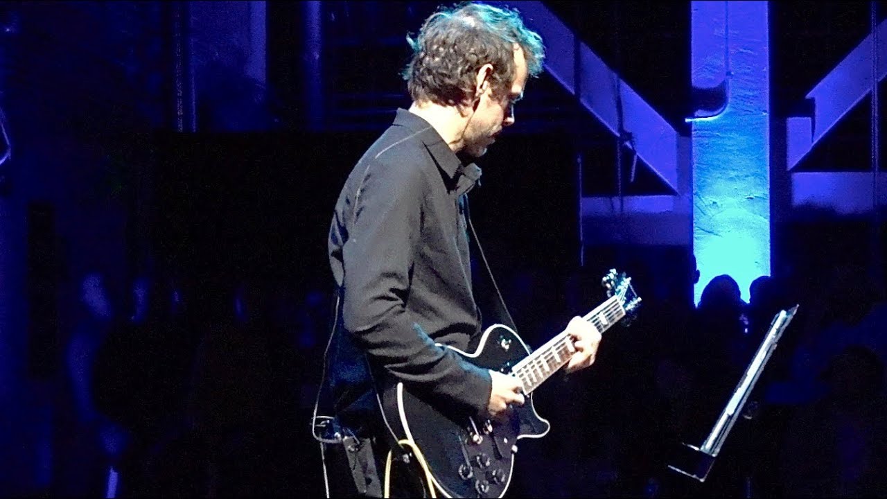 Bryce Dessner, solo guitar piece — "Garcia Counterpoint," live in San ...