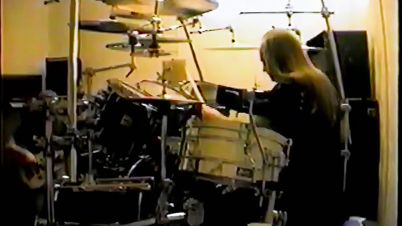 Slik Toxik - "Kill The Pain" - Irrelevant Rehearsals 1995 - YouTube