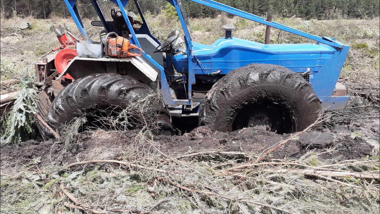 Ford county 1124 uphill - YouTube