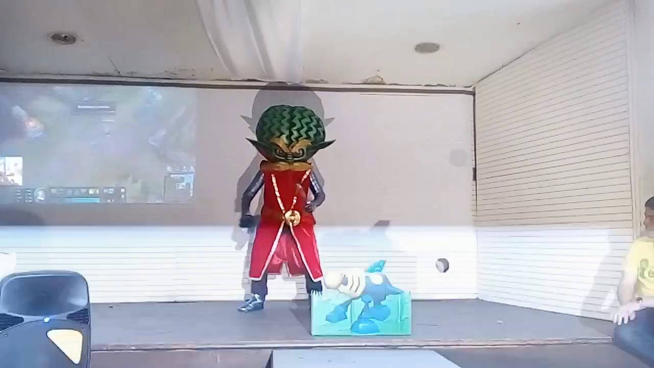 Presentacion Cosplay Heimerdinger Invasor Alienigena 2016 Parte 1 - YouTube