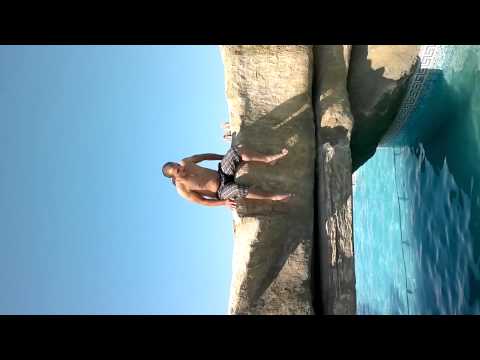 Super video. Bax, gülməkdən cırıl. :)))