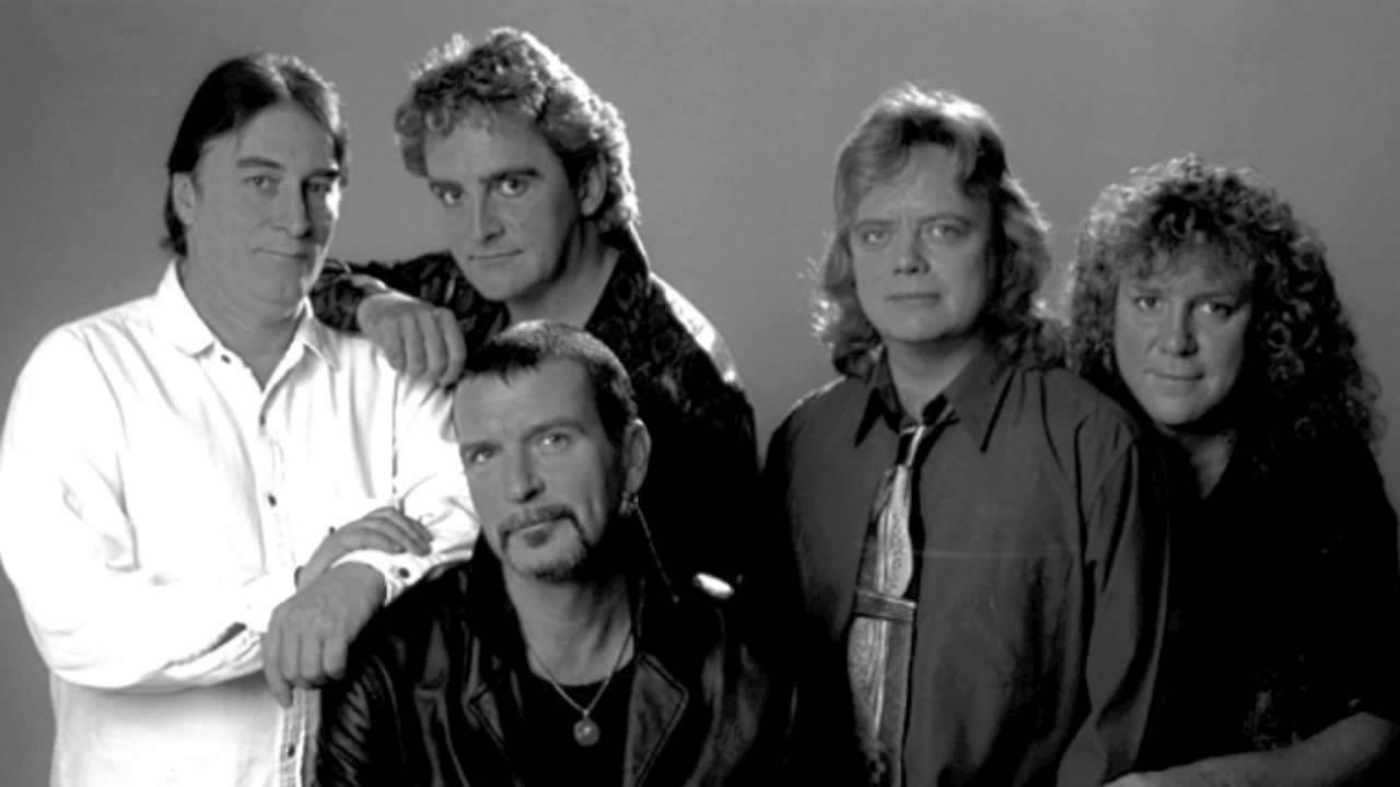 SAGA - DON'T BE LATE (Chapter Two) - YouTube