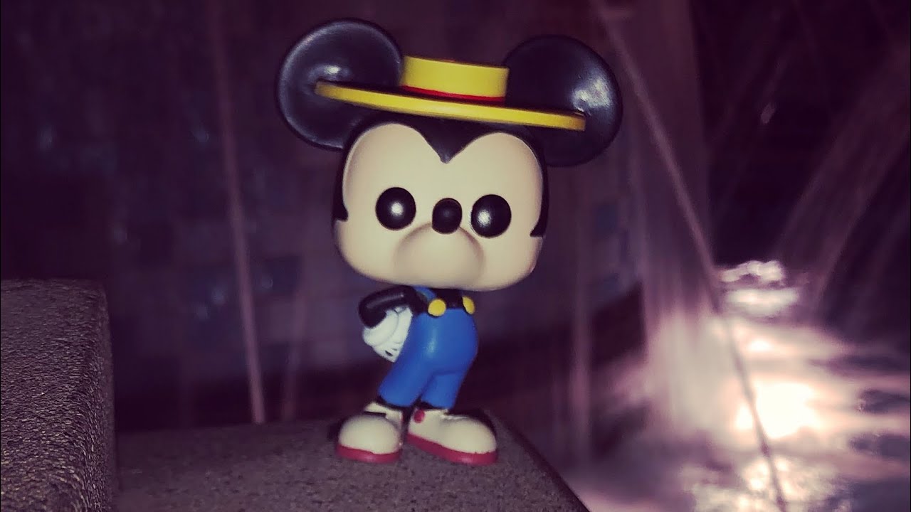 Unboxing #102: Little Whirlwind Mickey & Conductor Mickey - YouTube