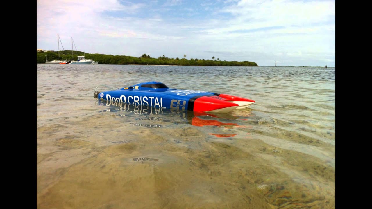 Proboat Mystic 29'' Catamaran - YouTube