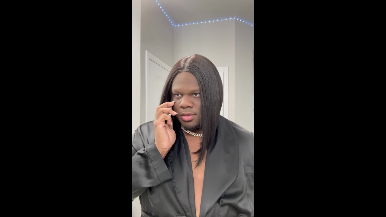 Mama gets a phone call. - YouTube