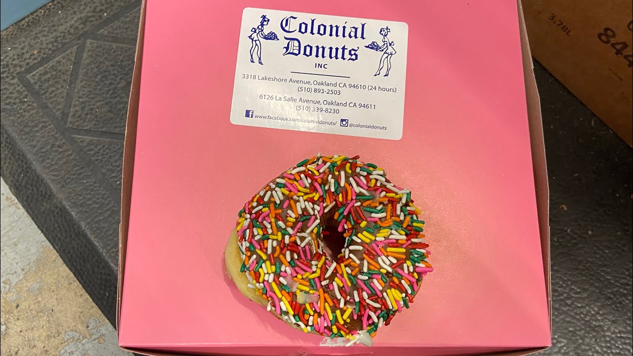 Colonial Donuts! Two locations in Oakland, Ca 🏆🔥🏆 - YouTube