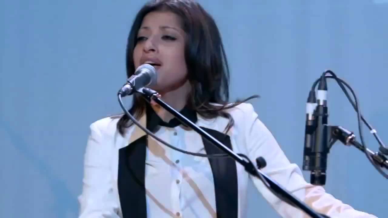 Maya Lagaise Shapla Salique Live at RichMix - YouTube