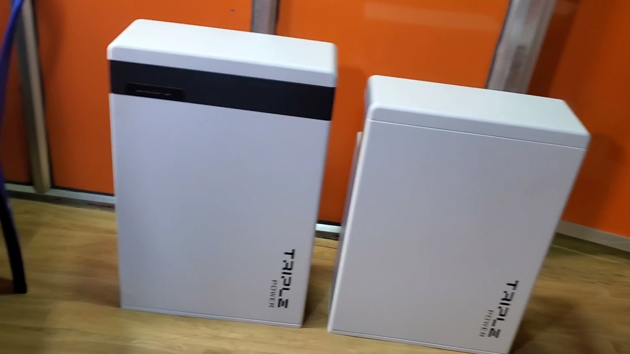 Semi Unboxing the SolaX Triple Power Battery - YouTube