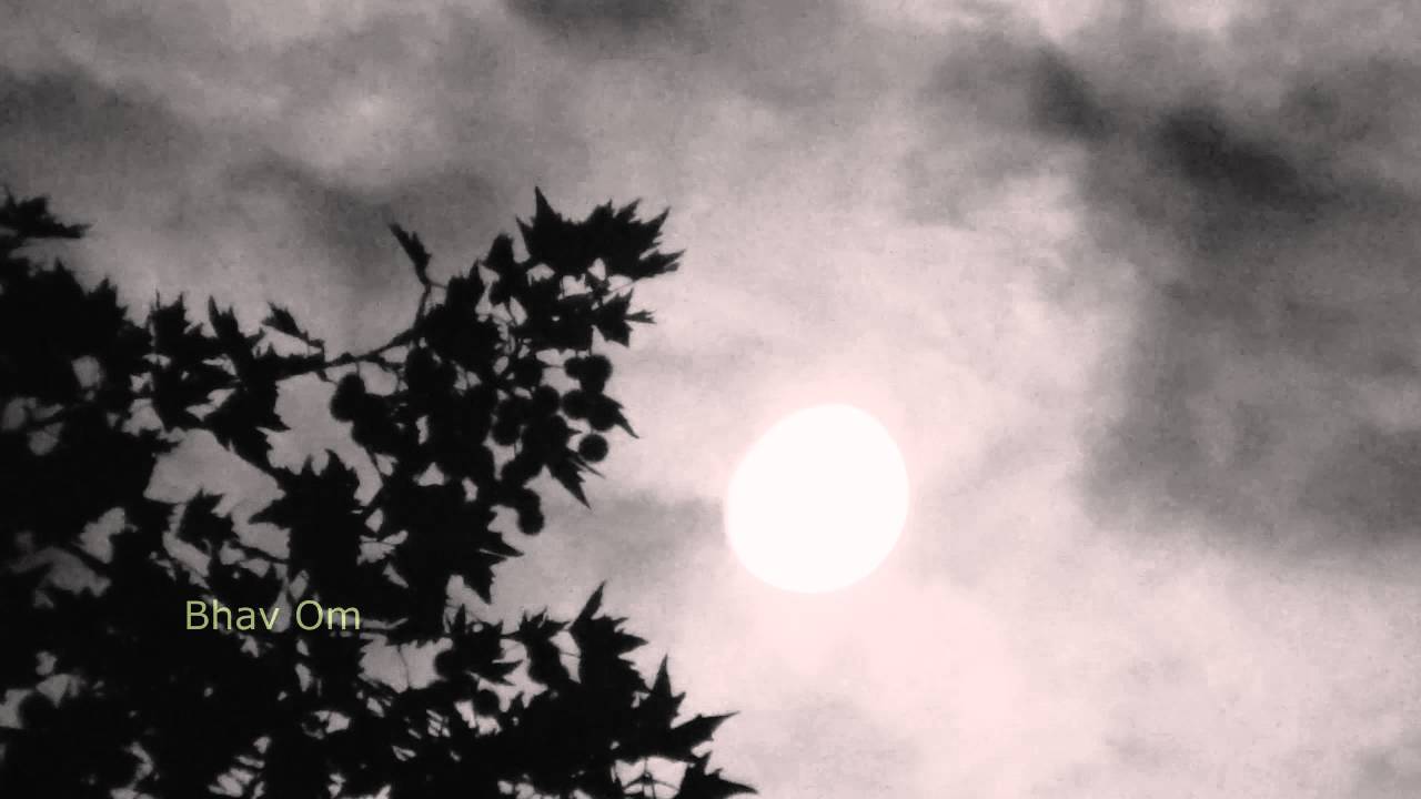 Infrared camera test Zoom the moon - YouTube