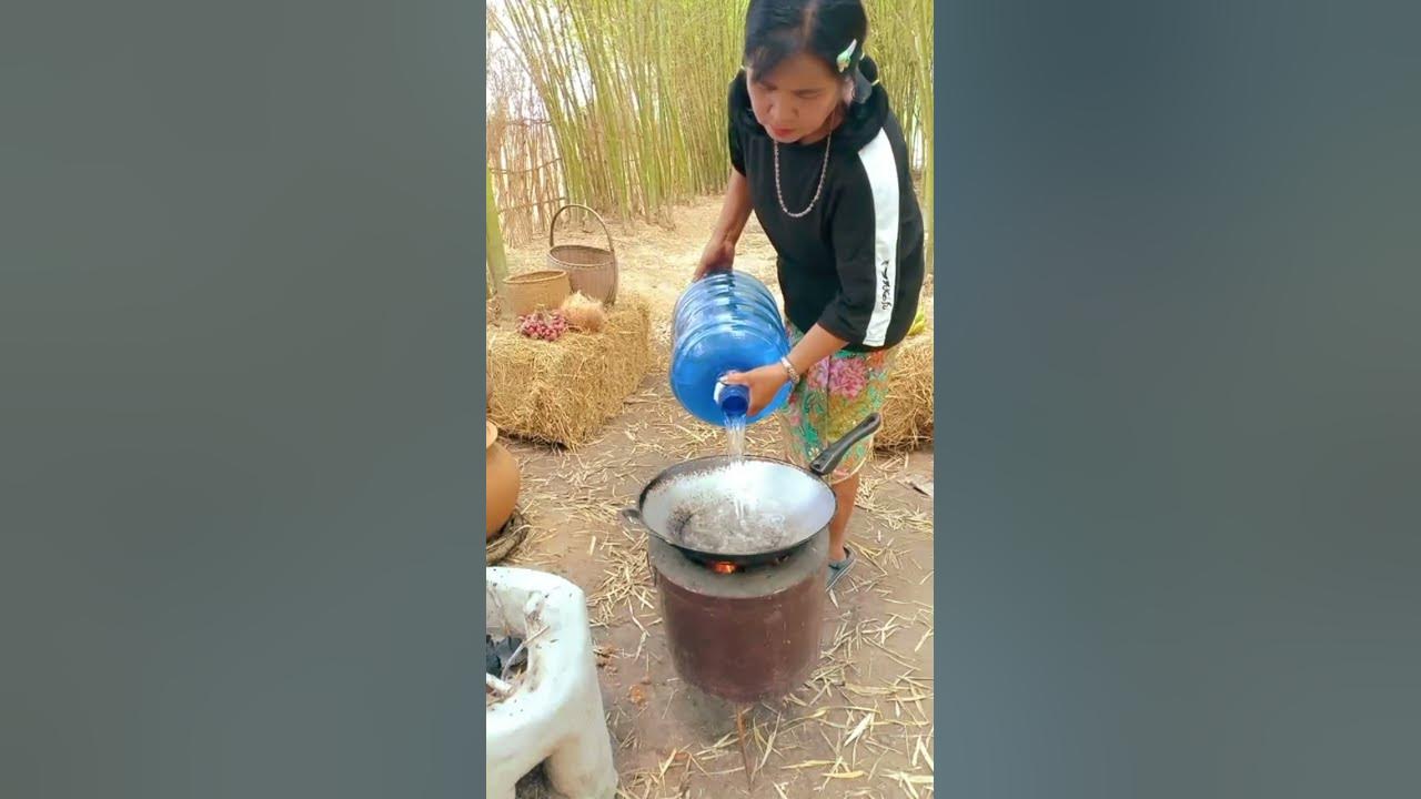 ทำอาหาร บรรยากาศทุ่งนาป่าไผ่ Cooking ชีวิตชนบท อาหารอีสาน Youtube