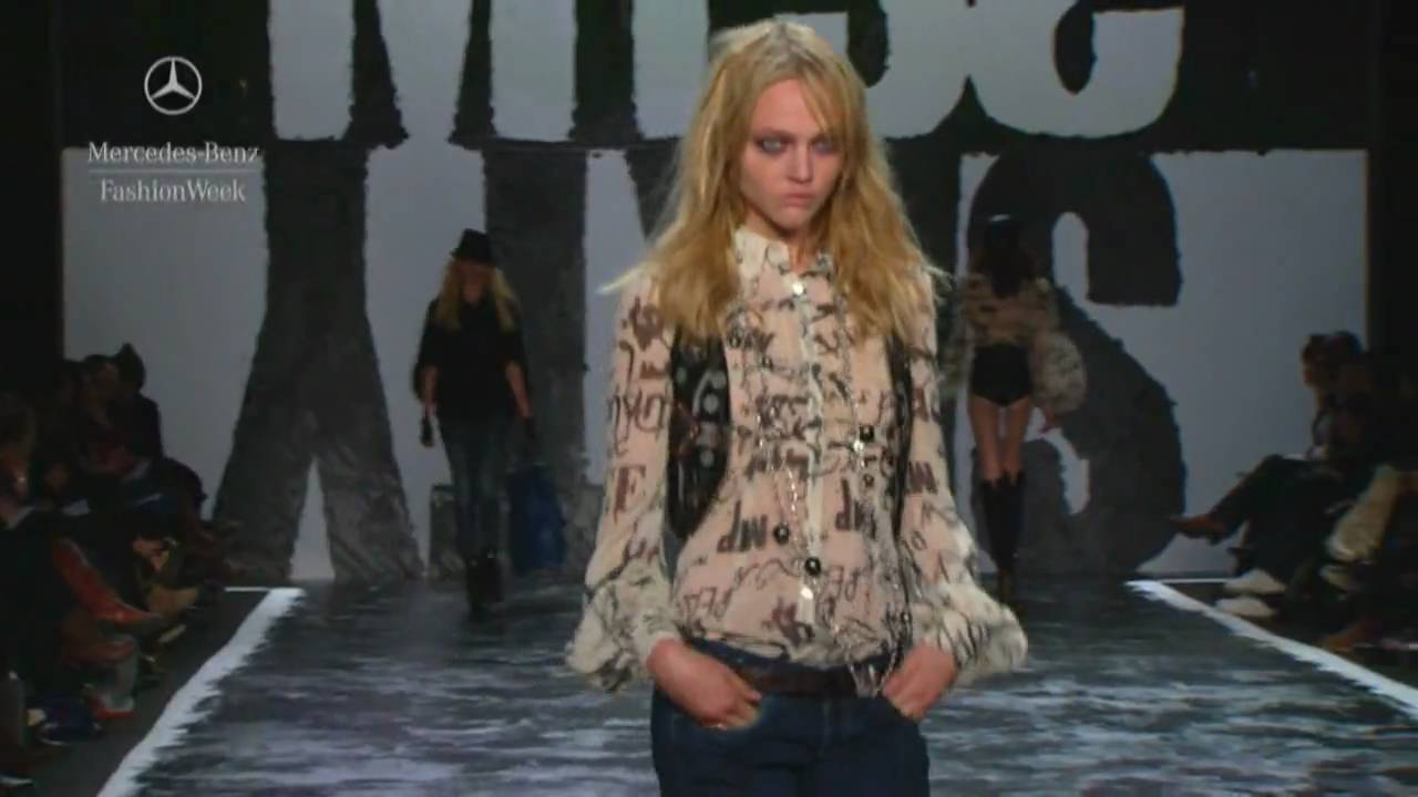 Miss Sixty Fall 2009 runway show, Mercedes-Benz Fashion Week - YouTube
