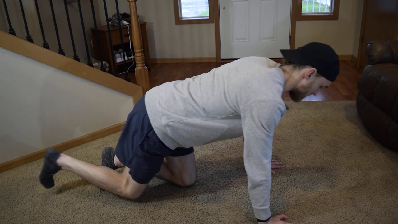 Push Up With Single Leg Knee Drive - YouTube