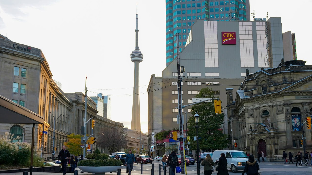 View of CN Tower | Toronto | Ontario | Canada | 4K Timelapse - YouTube
