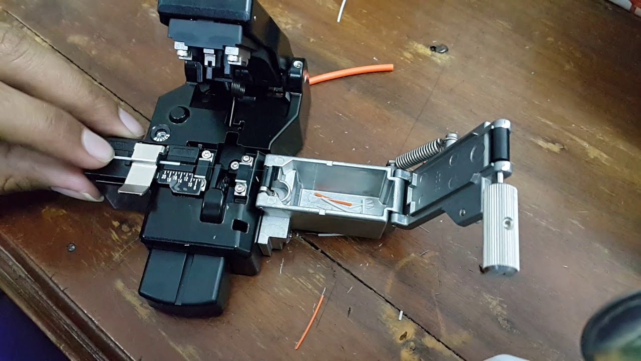 fujikura 70s splicer - YouTube