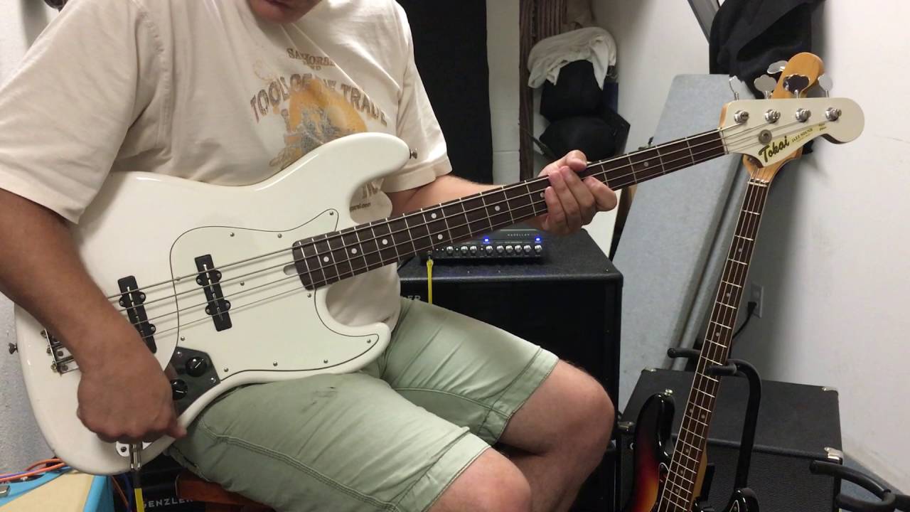 Big J Blade single coils vs NJ4 traditional single coils - YouTube