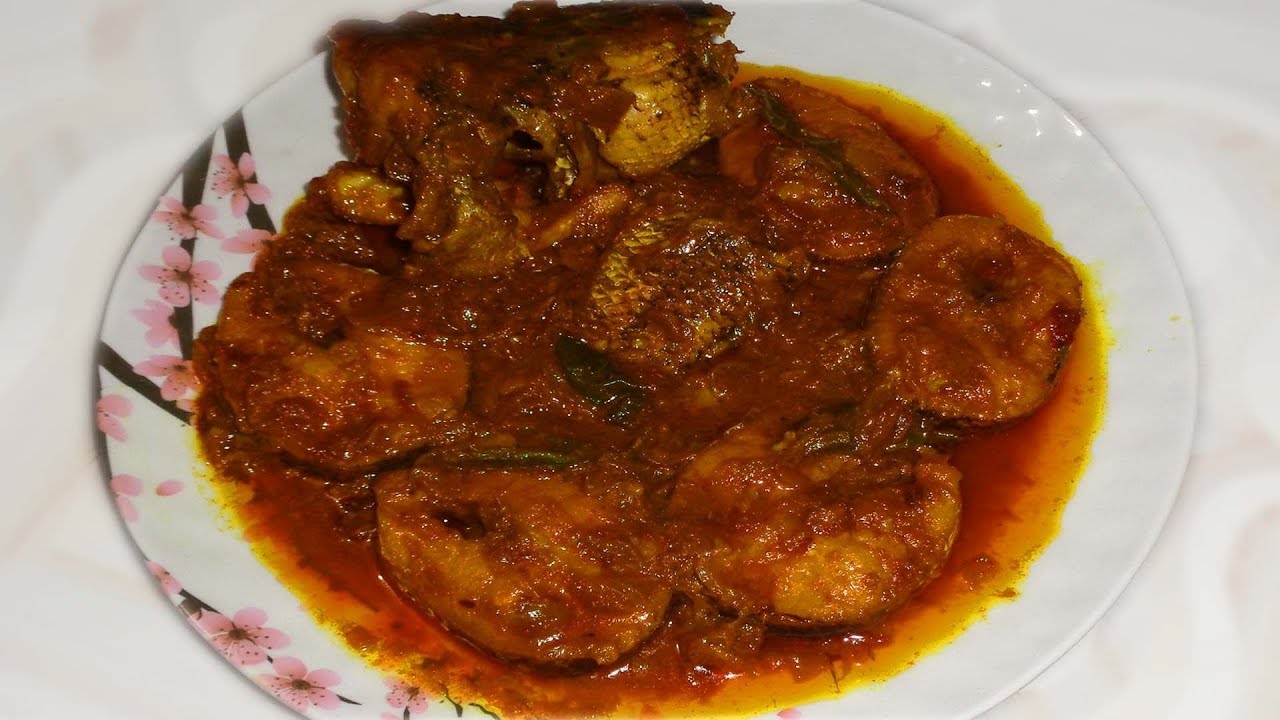 শোল মাছের ভুনা ।। Traditional Big Sole Fish Recipes।। Shol Fish Vuna ...