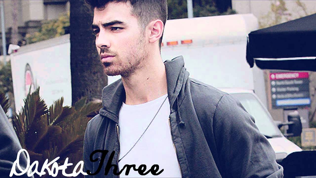 Dakota - Three - YouTube