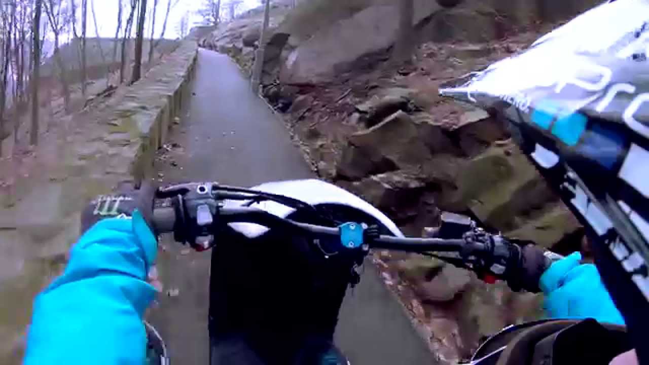 VivaCity stunt training gopro hero 3 - YouTube