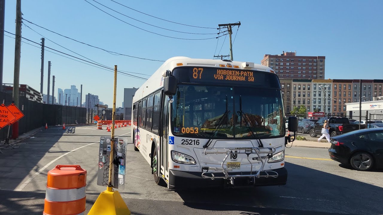 New Jersey Transit: 2025 New Flyer XD40 25216 On The 87 @ Hoboken ...