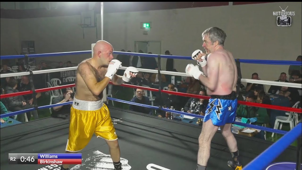 Great Fight 🔥 Dan Birkinshaw 🆚 Brian Shacklady. Amateur Hybrid Boxing ...