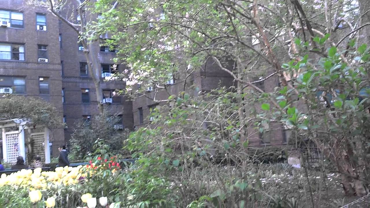 Knickerbocker Village - YouTube