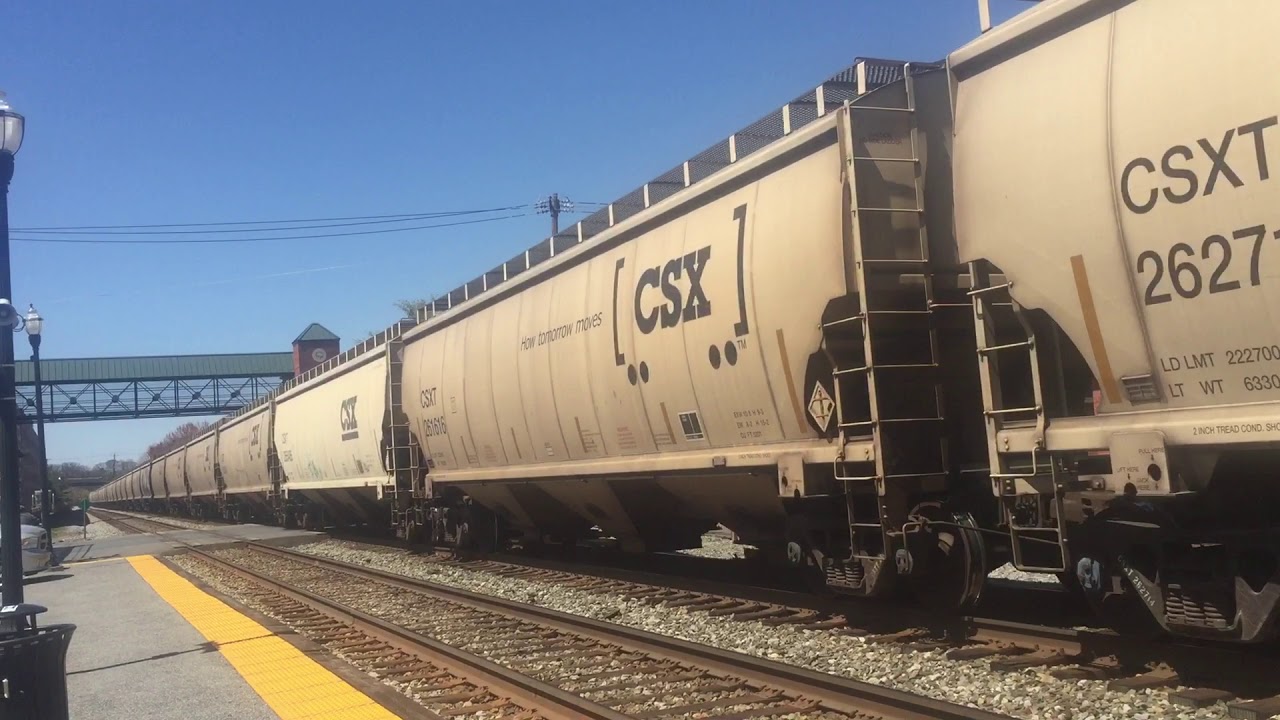 Big Loaded CSX Grain Train - YouTube
