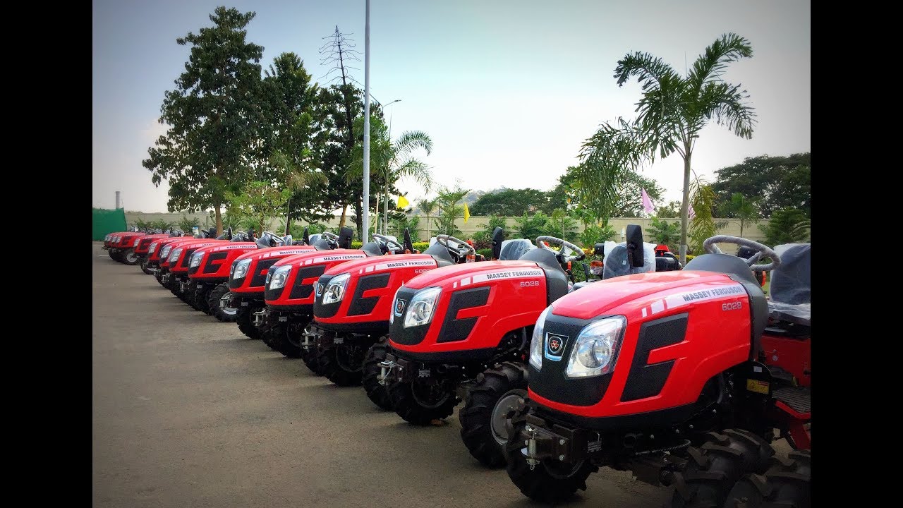 MF 6028 (28HP) 4WD - YouTube