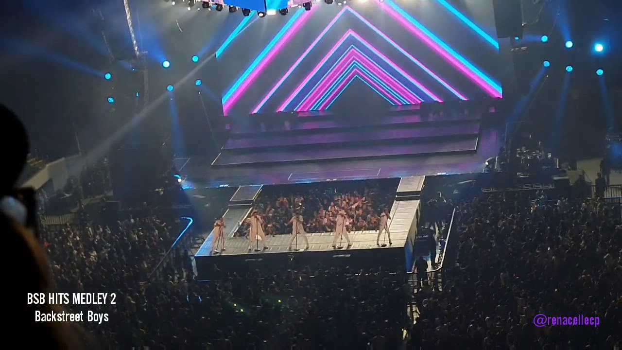 BSB : DNA WORLD TOUR - HITS MEDLEY 2 - YouTube