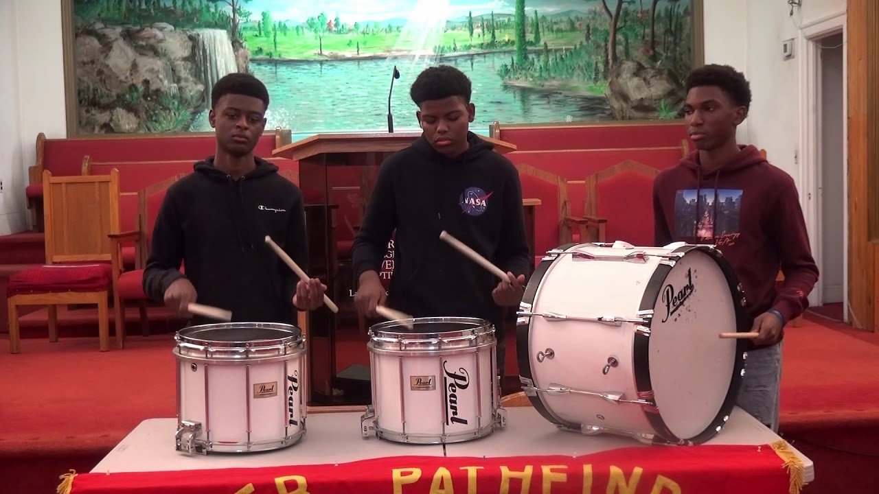 Beraca- Caleb pathfinders drum corps solo - YouTube
