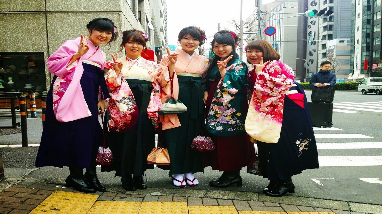 Adulthood Age in Japan Lowered to 18 - YouTube