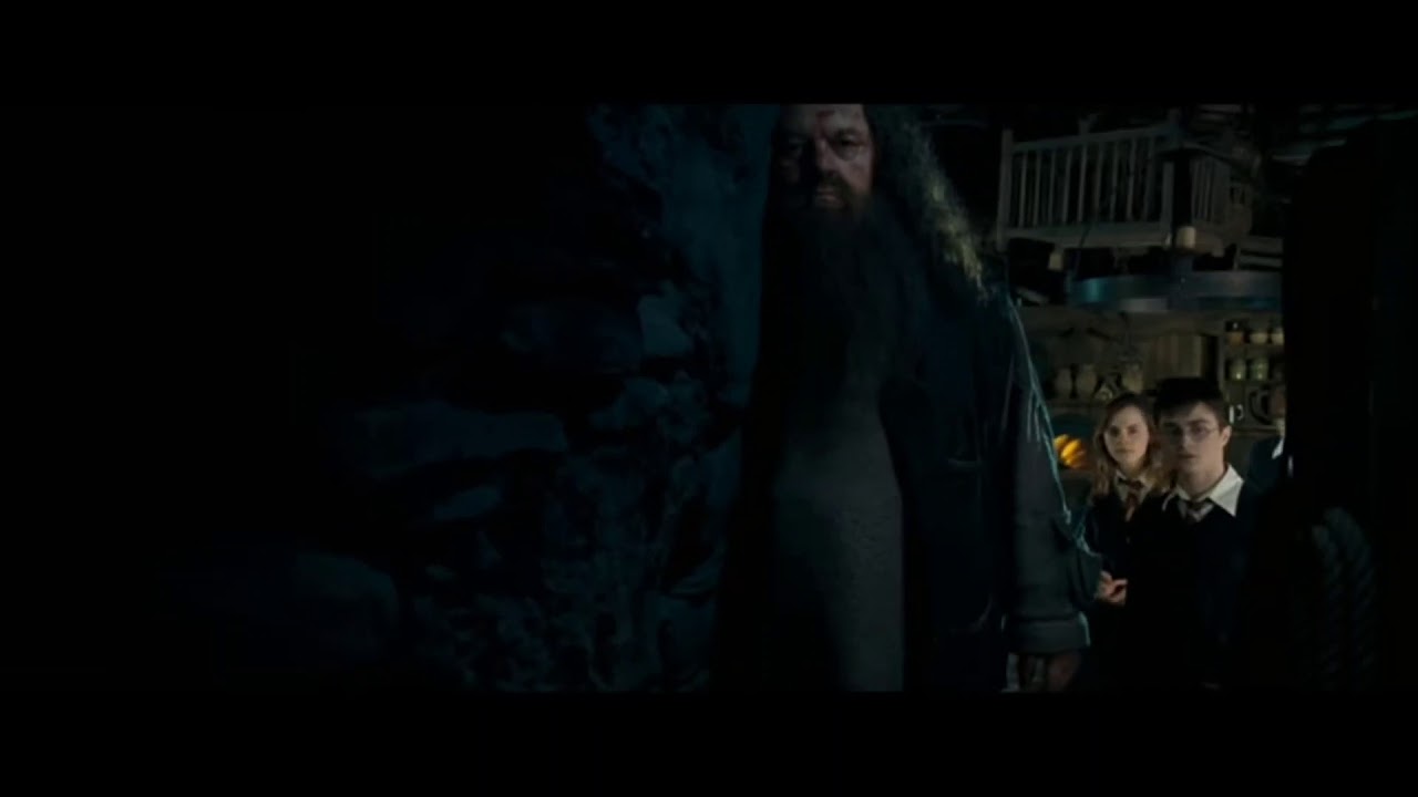 Bellatrix Escapes Azkaban - YouTube
